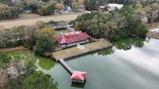 The Pavilion at Pepper Plantation Wedding Venue Photos | Mount Pleasant